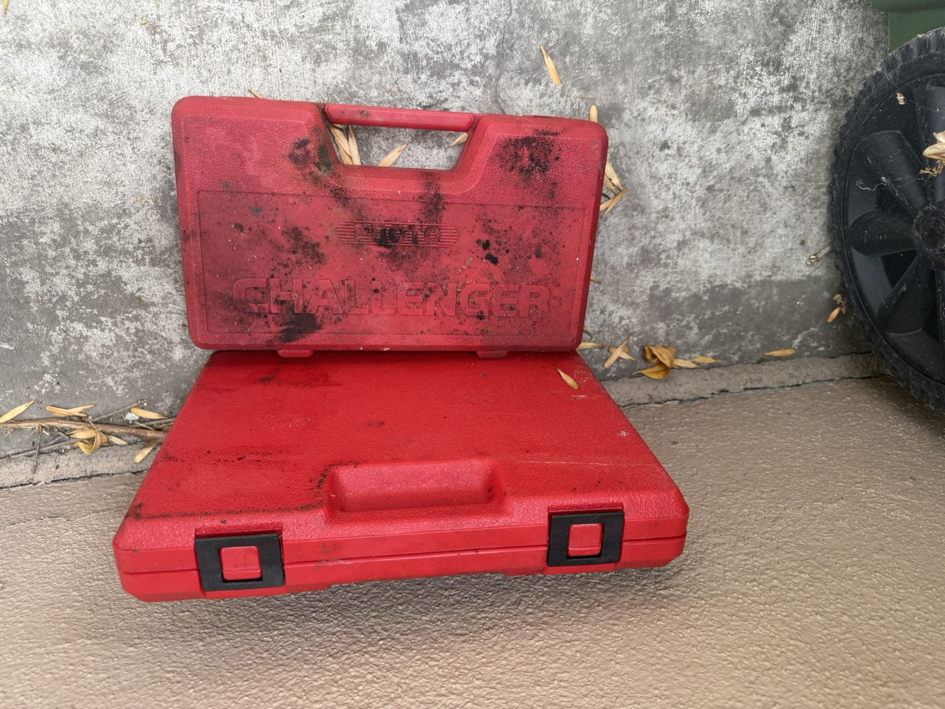 Free Challenger Tools PICK UP PENDING for Sale in Whittier, CA - OfferUp