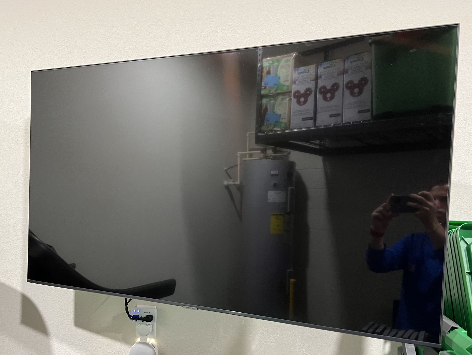 Samsung TV 55” Crystal UHD 4K Smart TV un55tu7000fxza Used Only Twice ...