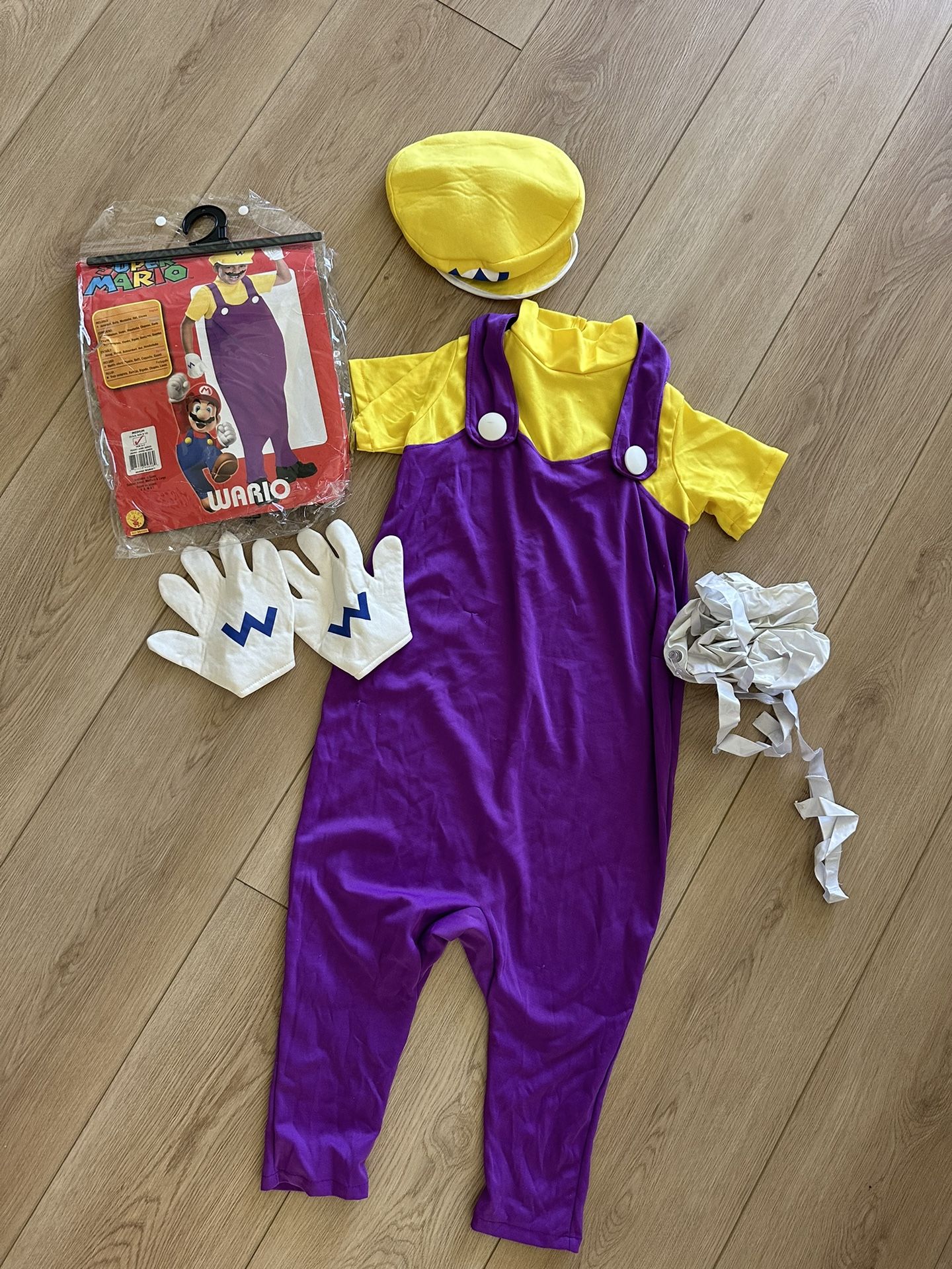 Wario Costume