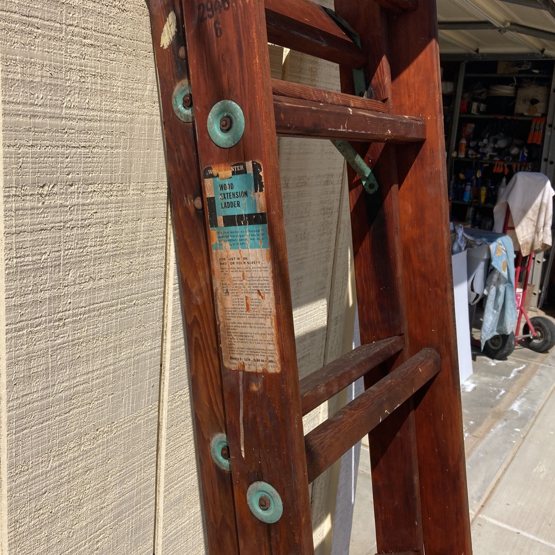Vintage Wooden Extension Ladder for Sale in Oak Glen, CA - OfferUp