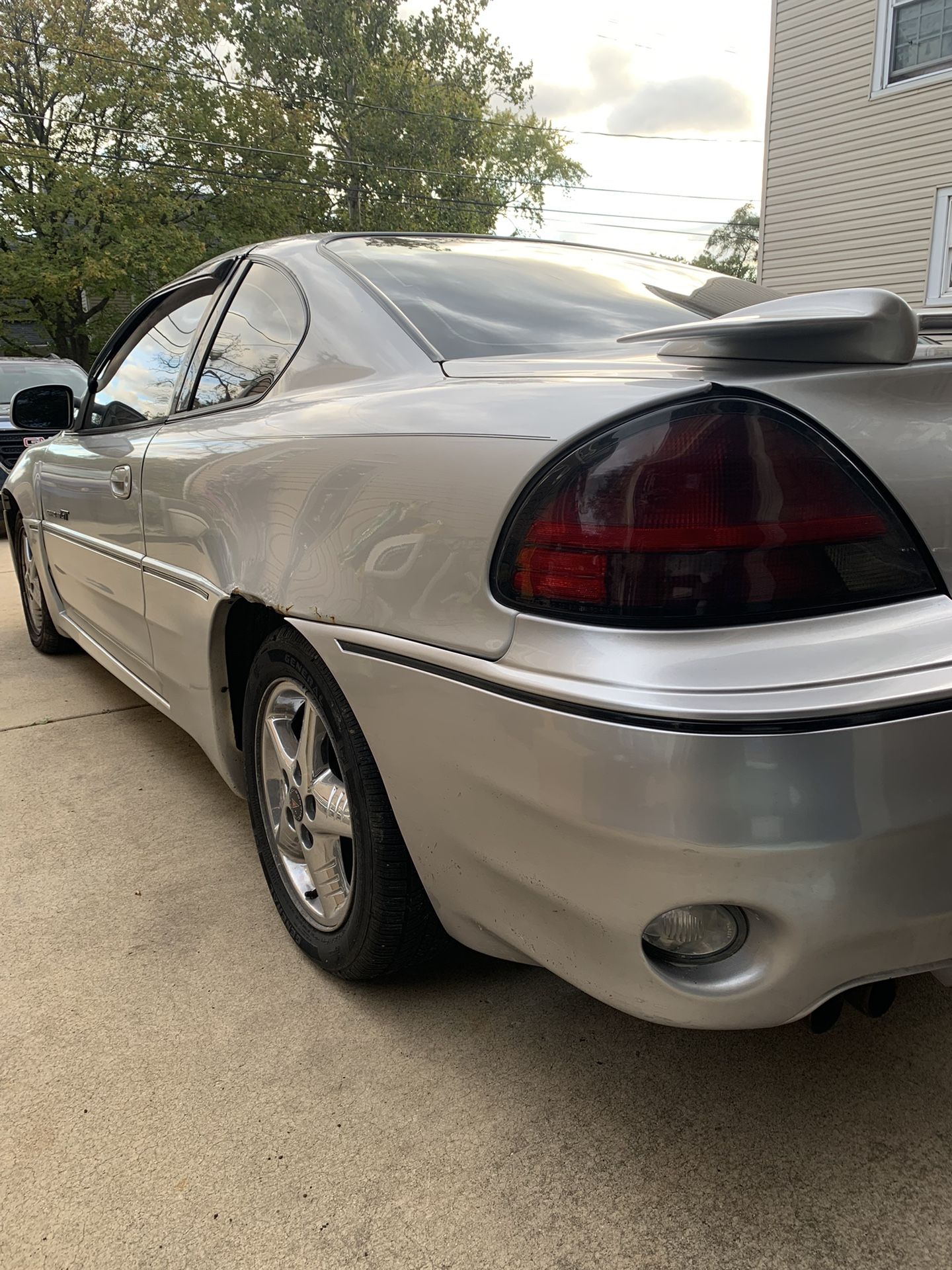 2002 Pontiac Grand Am for Sale in Aurora, IL - OfferUp