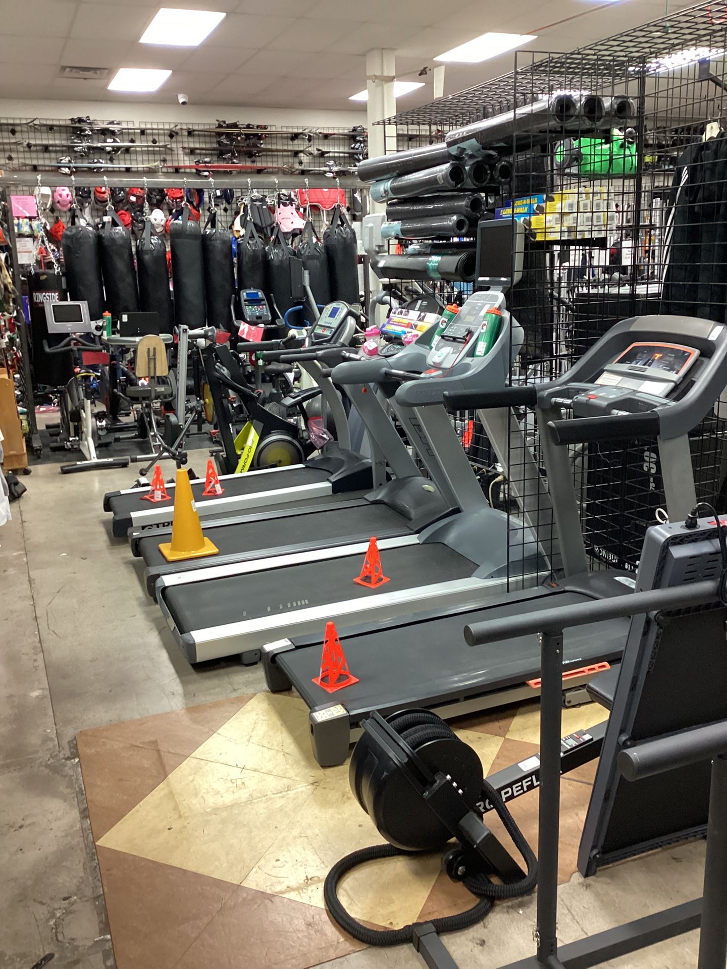 Huge Selection Of New And Used Fitness Equipment ( Read Description ...