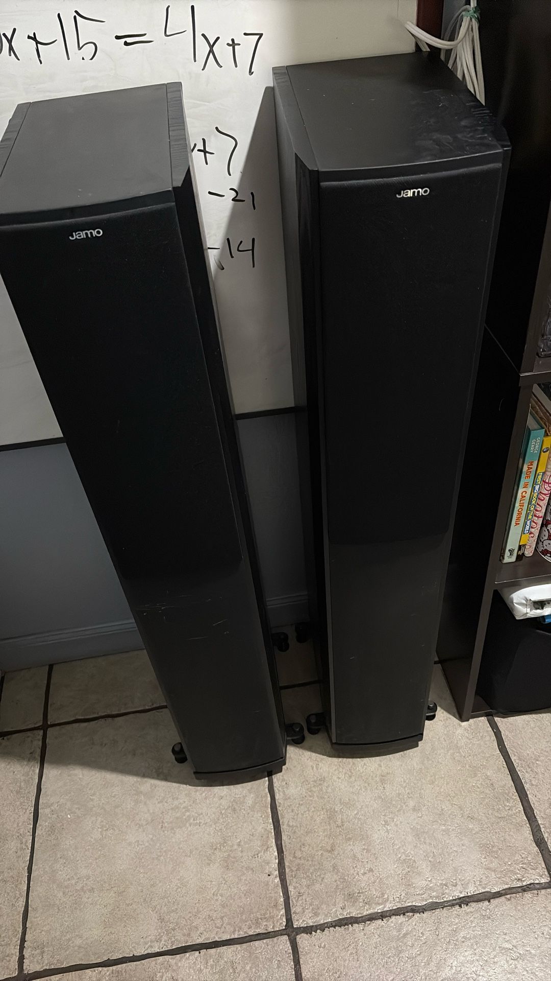 Jamo Tower Speakers (pair) for Sale in Riverside, CA - OfferUp