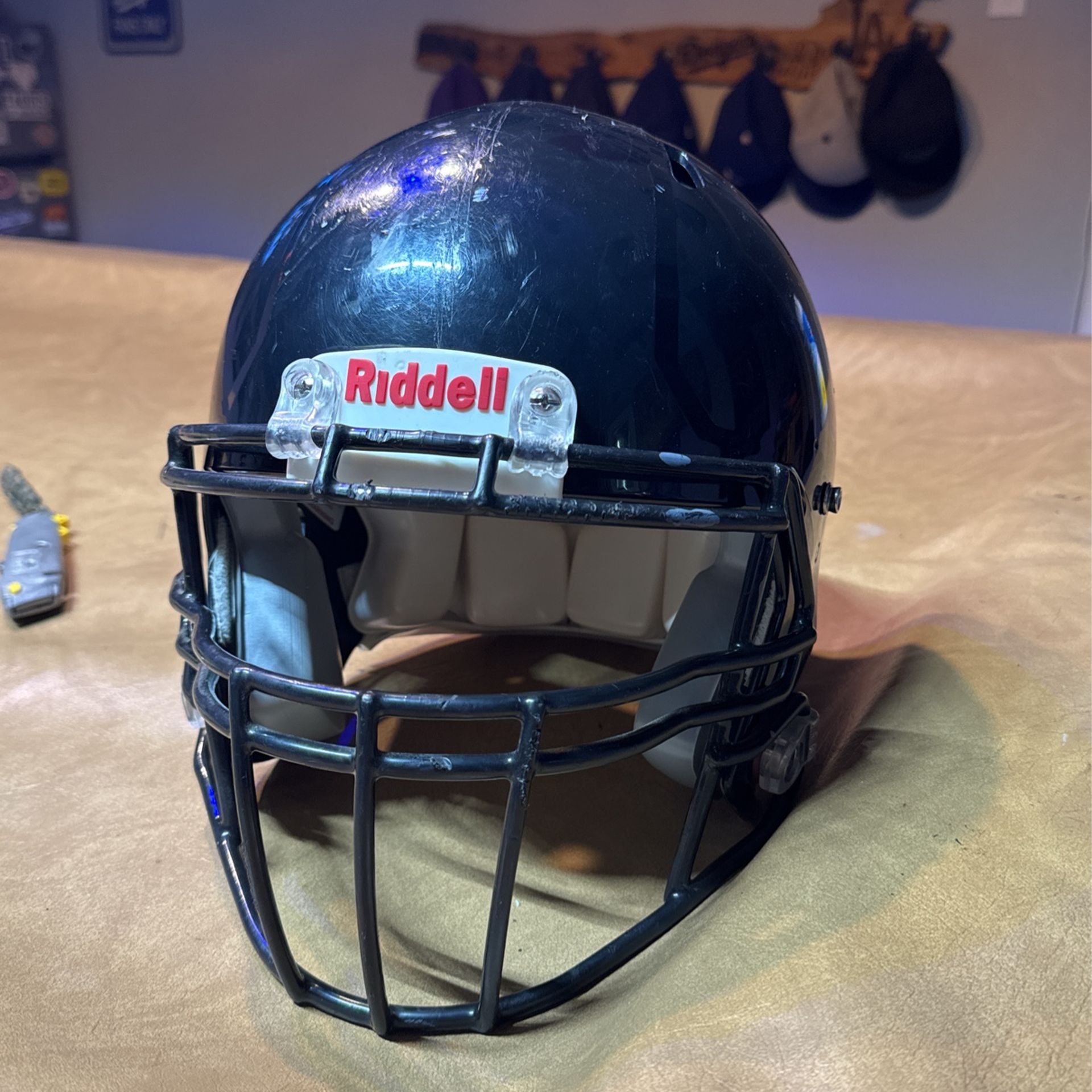 Riddell SPEED CLASSIC ICON for Sale in Los Angeles, CA - OfferUp
