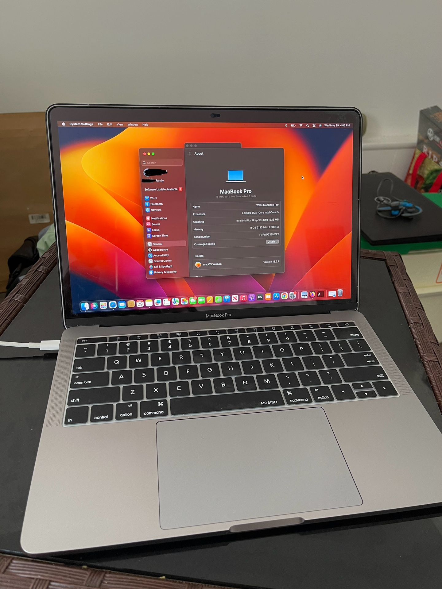 MacBook Pro (2017 Model) for Sale in Long Beach, CA - OfferUp