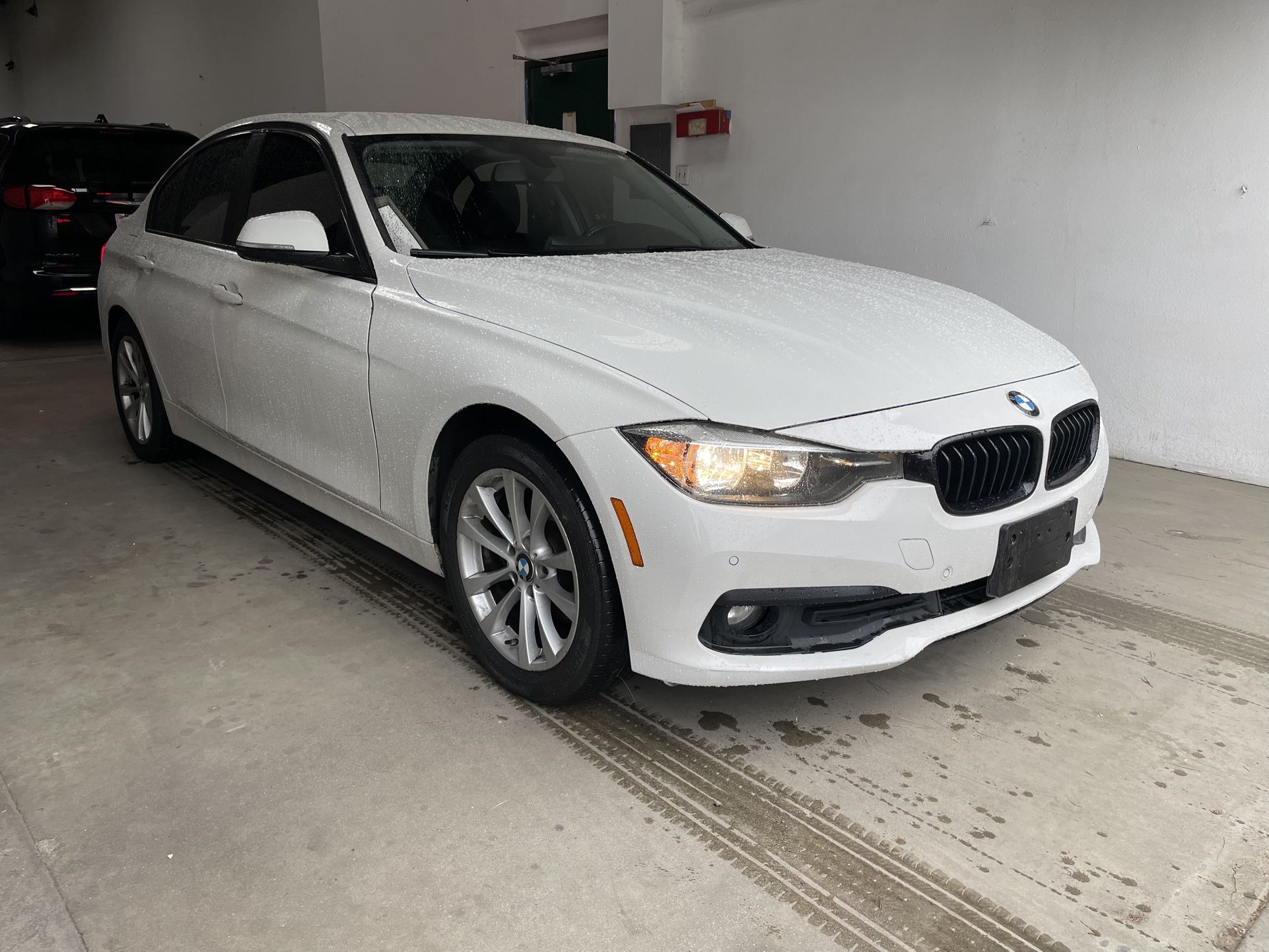 2016 BMW 320i for Sale in Los Angeles, CA - OfferUp