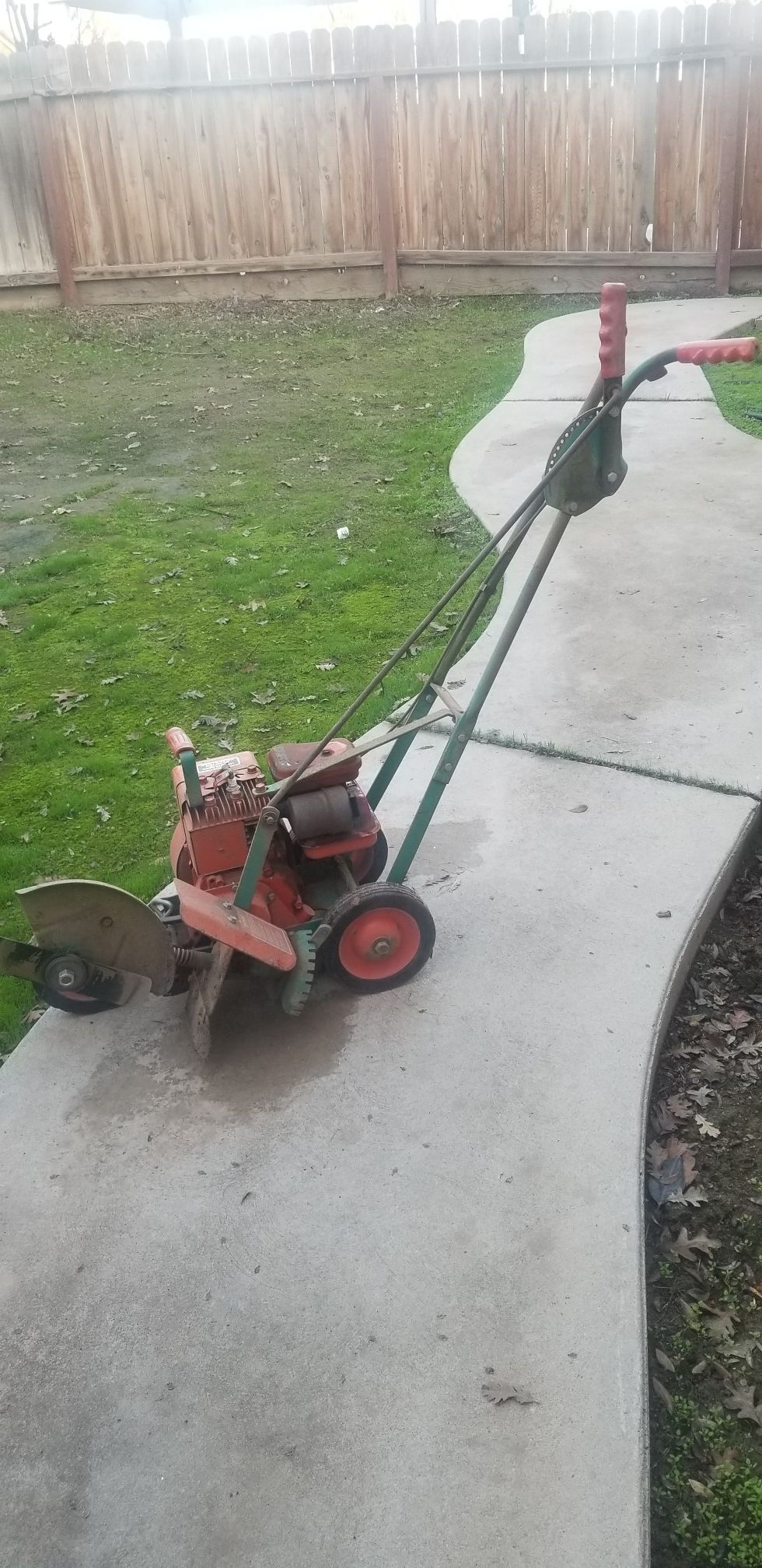Power Trim edger for Sale in Fresno, CA - OfferUp