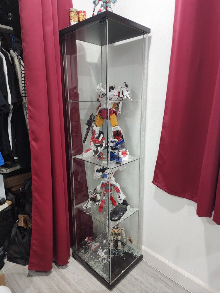 IKEA Detolf Glass Display Case ** Missing Side Panel ** for Sale in ...