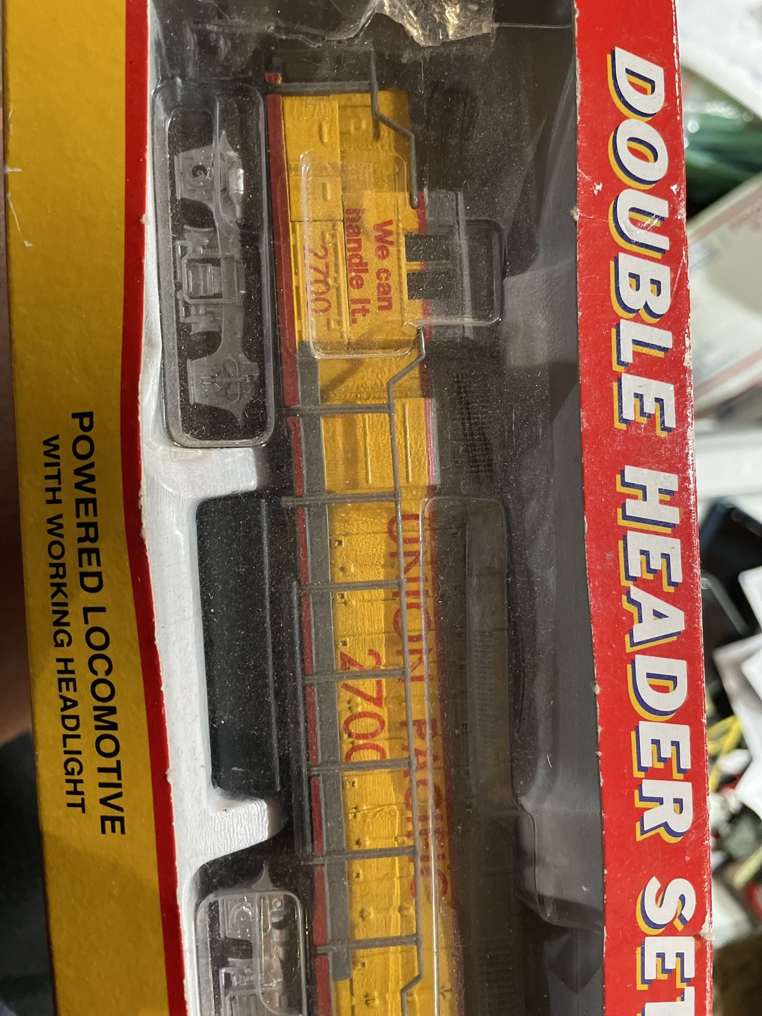 LifeLike HO Scale Double Header W/Caboose for Sale in Sweet Home, OR - OfferUp