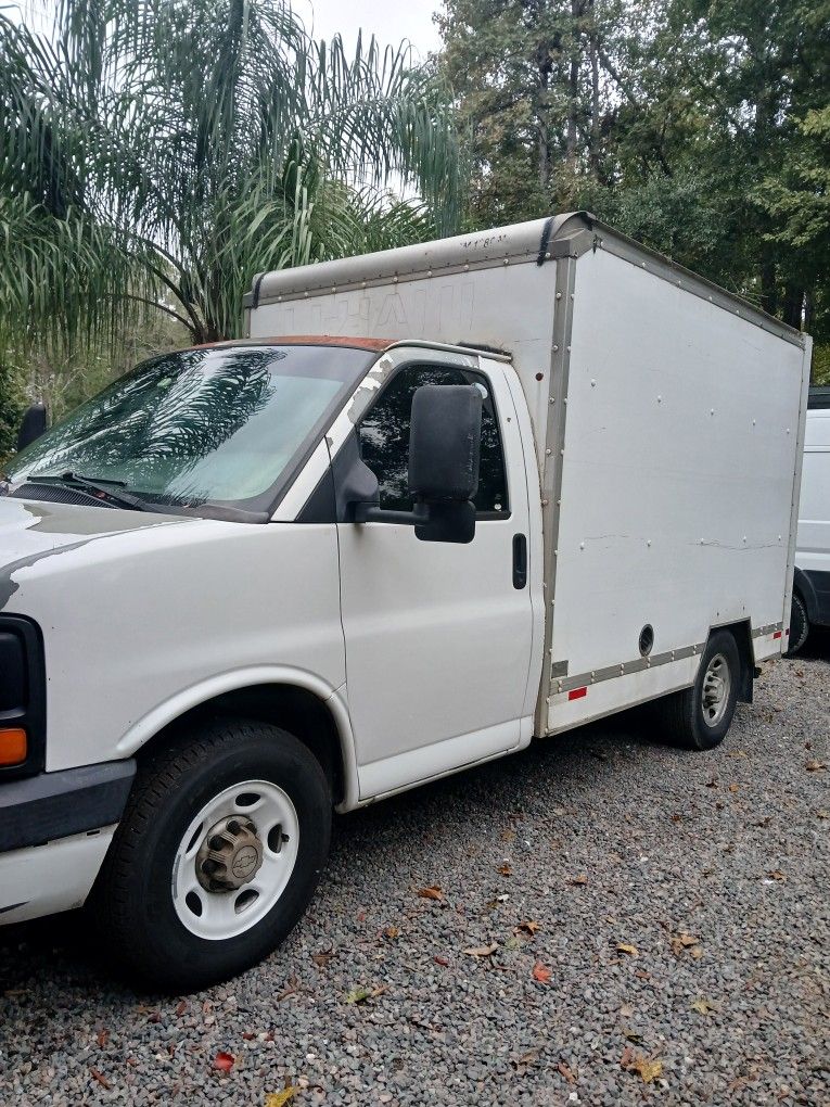 2006 GMC C8 for Sale in Jacksonville, FL - OfferUp