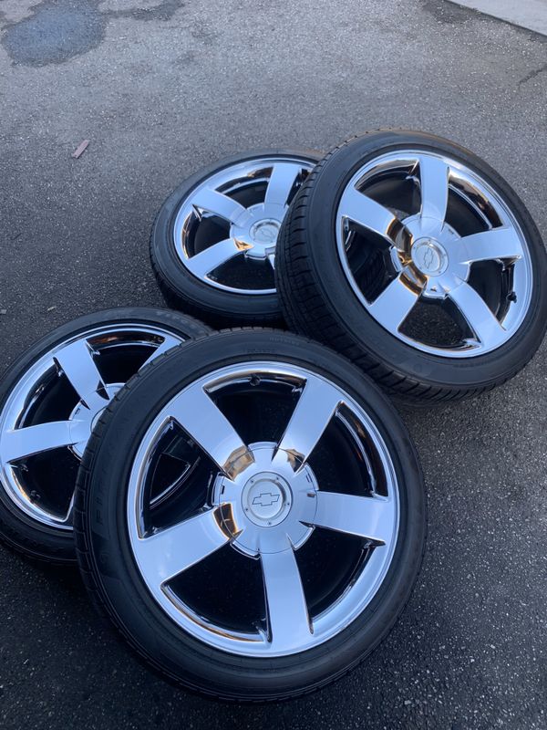 Chevy Silverado SS OEM Factory Wheels Rims Tires Rines 20” for Sale in ...