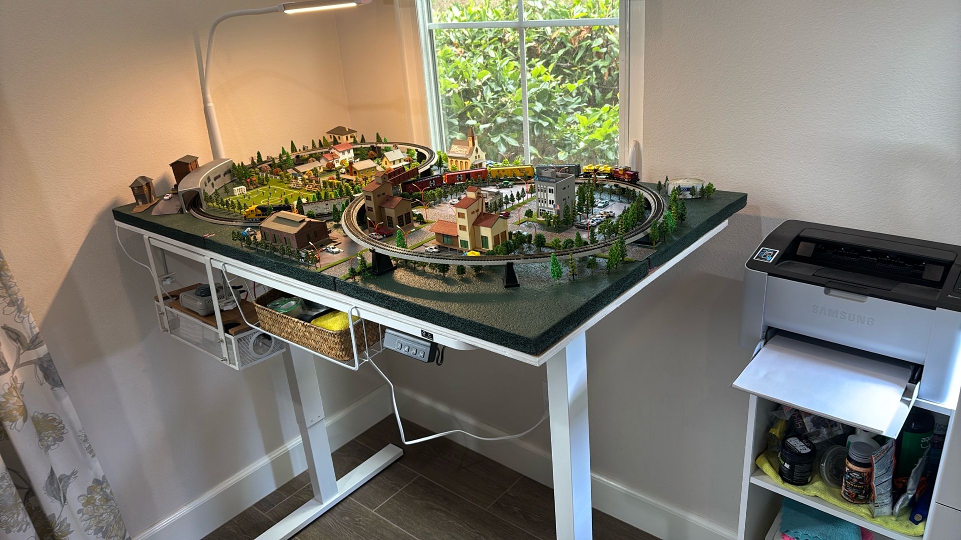 N Scale Complete Train Set Up for Sale in Irvine, CA - OfferUp