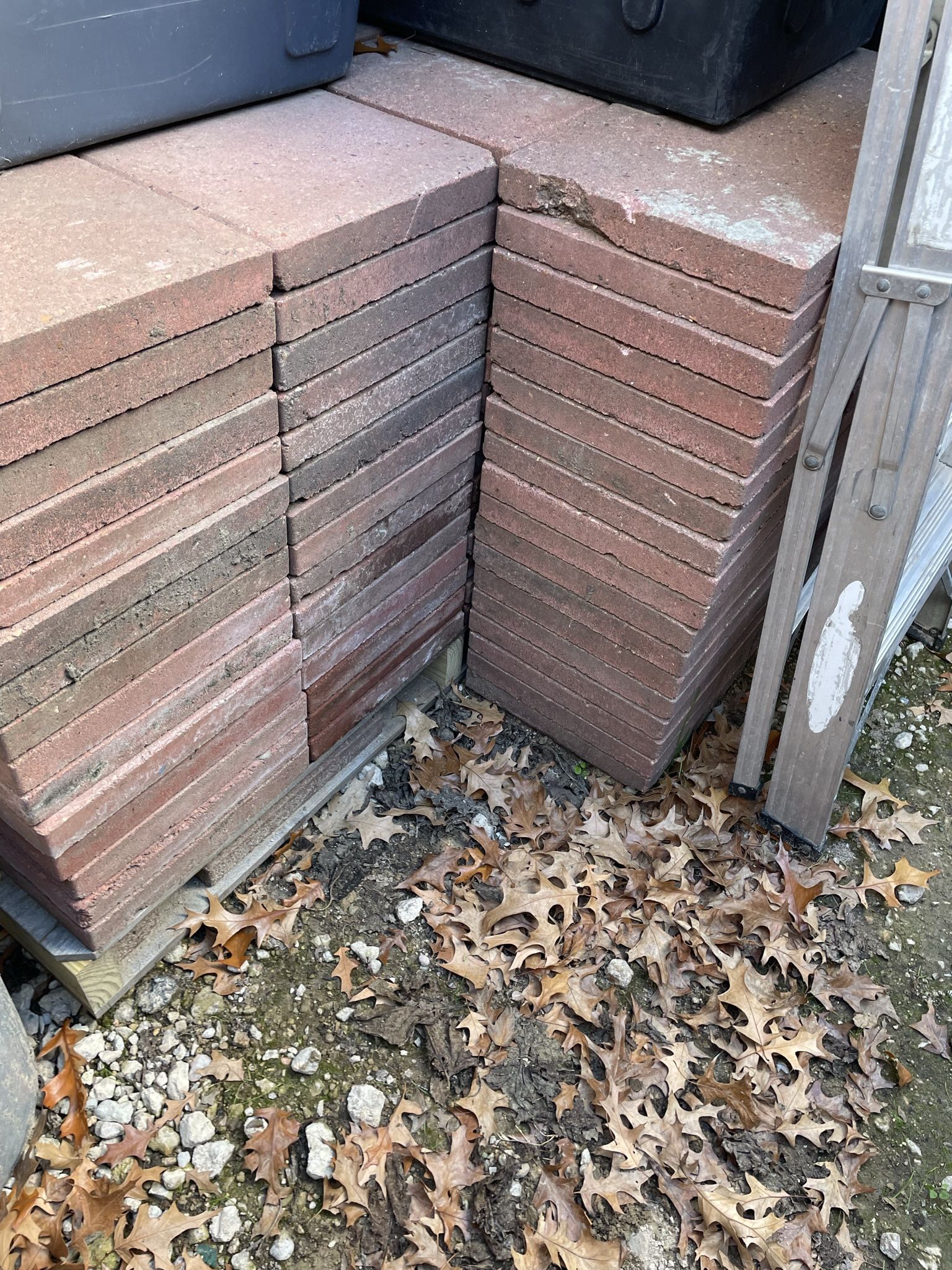 Red Pavers (1’x1’) for Sale in Houston, TX - OfferUp