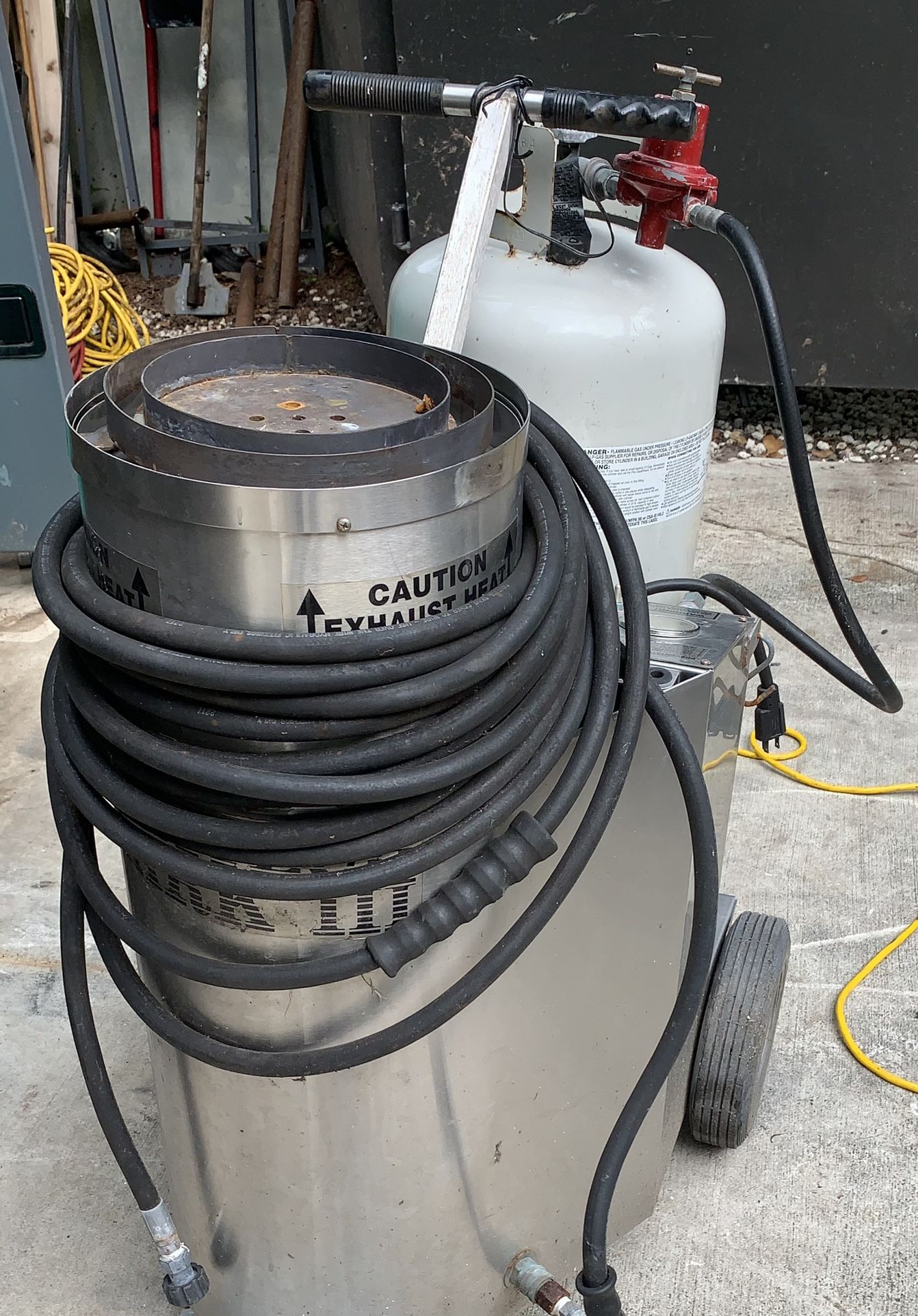 Sanitech Mark 3 Hot Steamer Sanitizer Pro Machine for Sale in Miami, FL ...