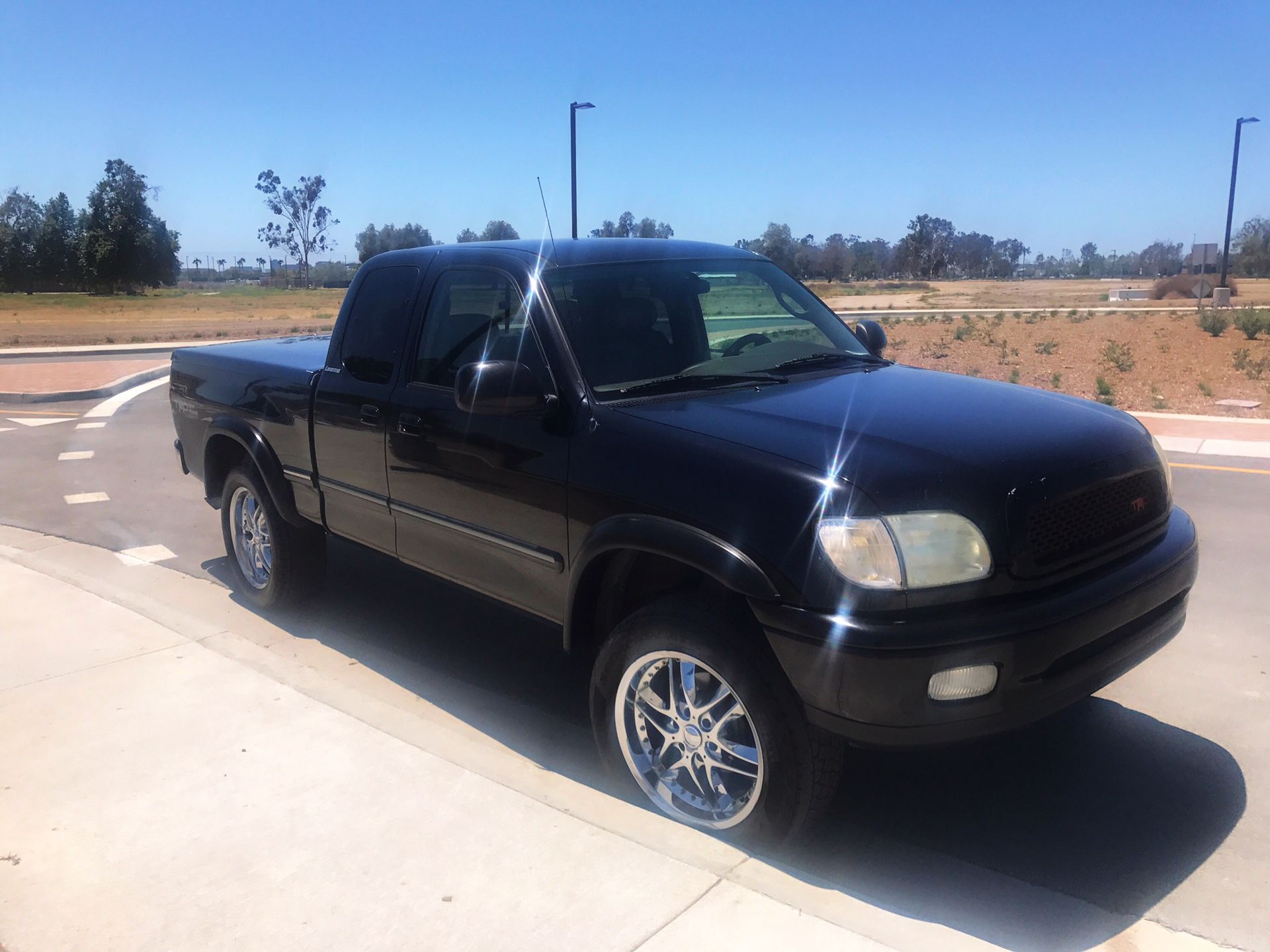 2000 Toyota Tundra for Sale in Santa Ana, CA - OfferUp