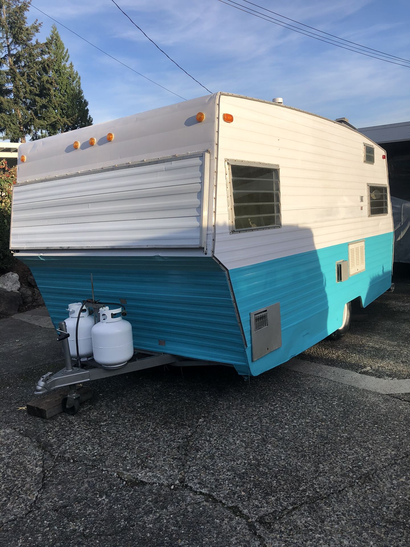 1969 Shasta Starflyte 17’ Travel Trailer for Sale in Bellevue, WA - OfferUp