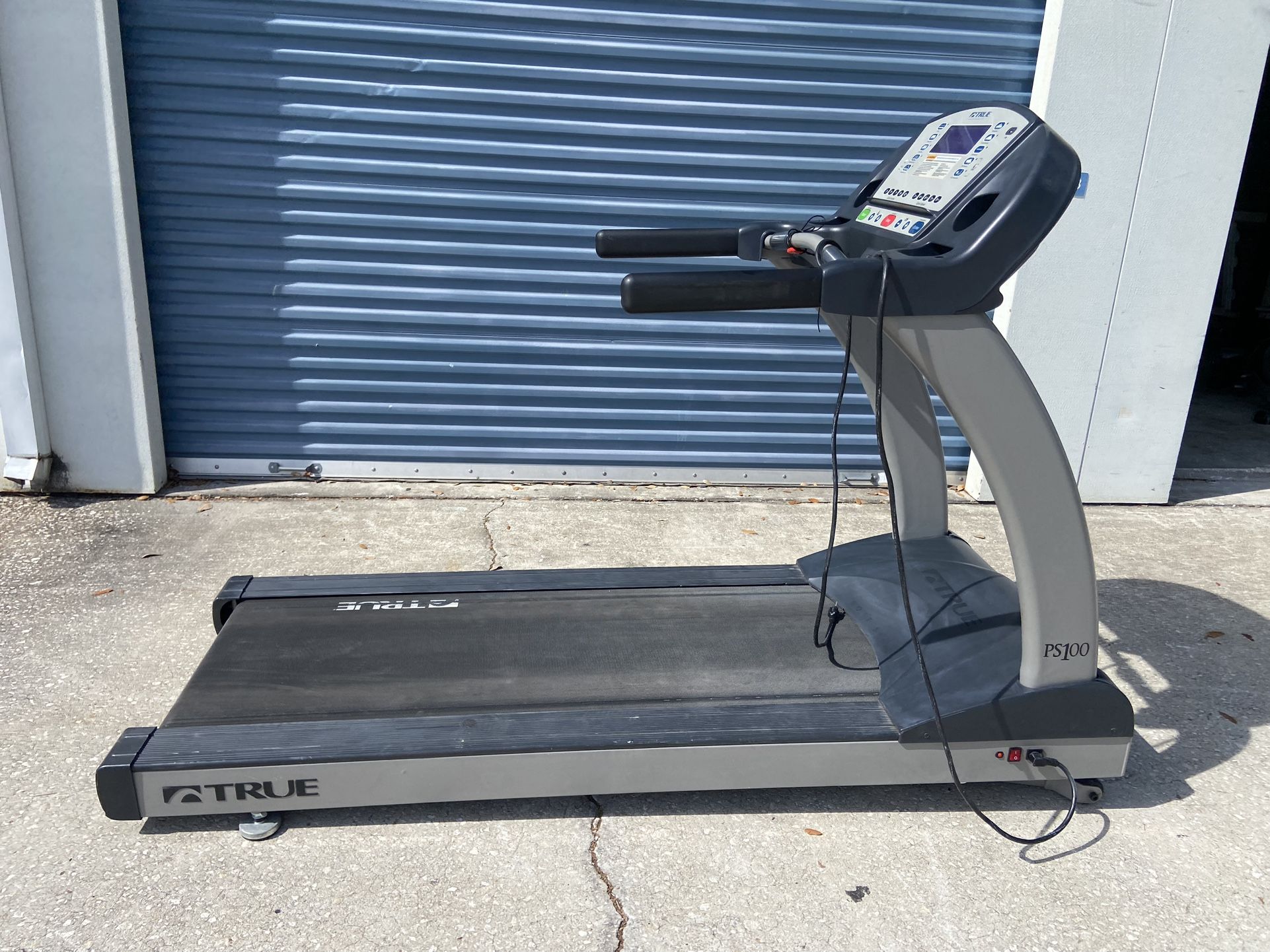 True Treadmill for Sale in Oviedo, FL - OfferUp