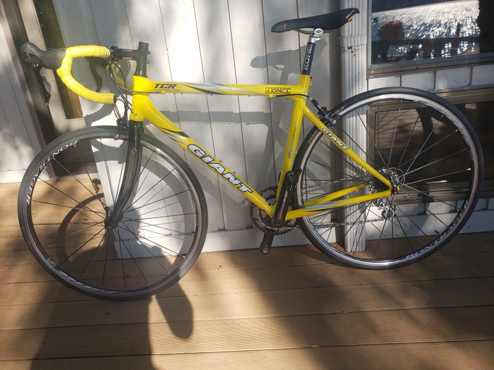 Giant TCR Once SL superlight Dura Ace, medium for Sale in Seattle, WA ...