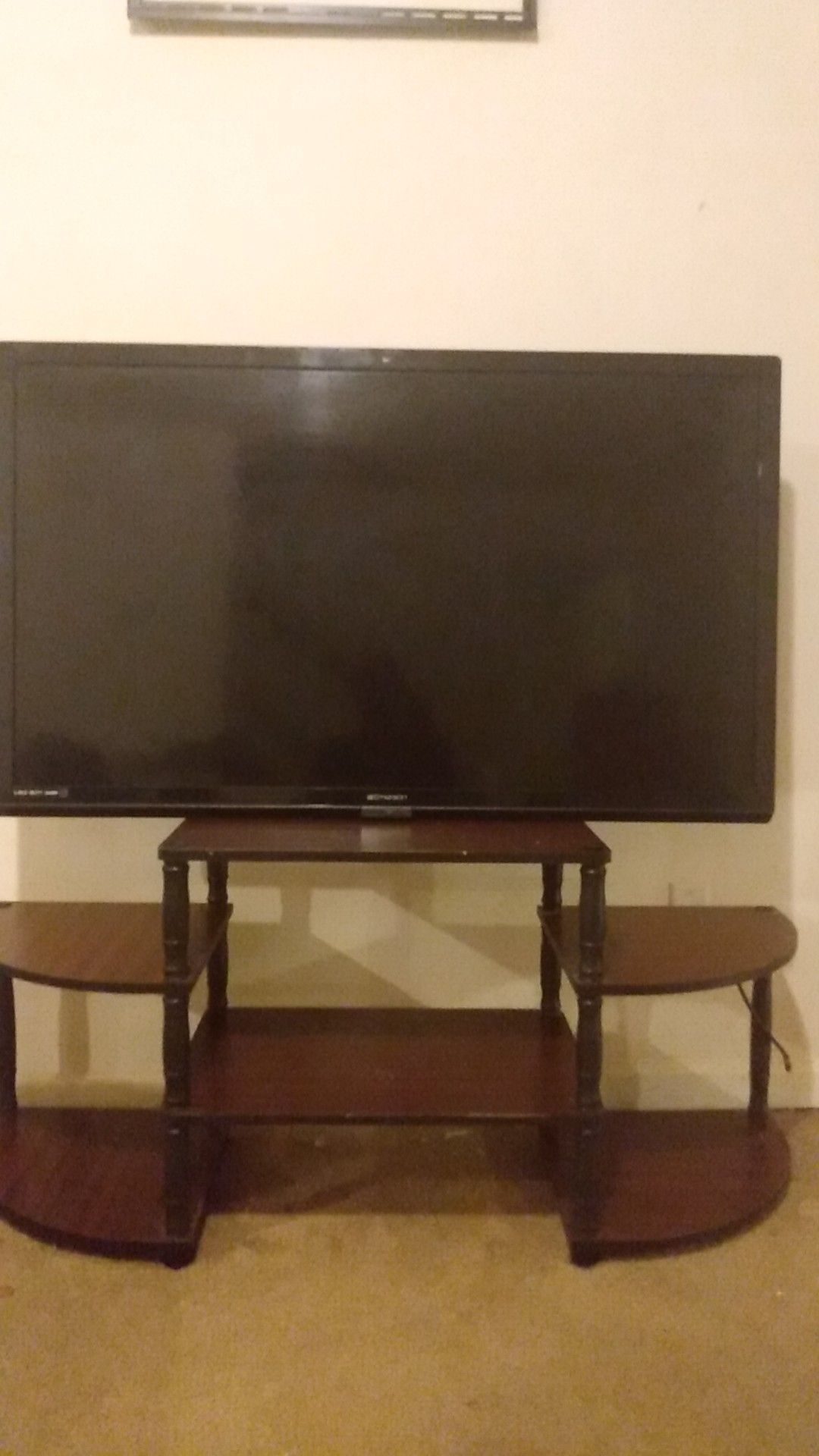 50'' inch Emerson LED TV for Sale in Charlotte, NC - OfferUp