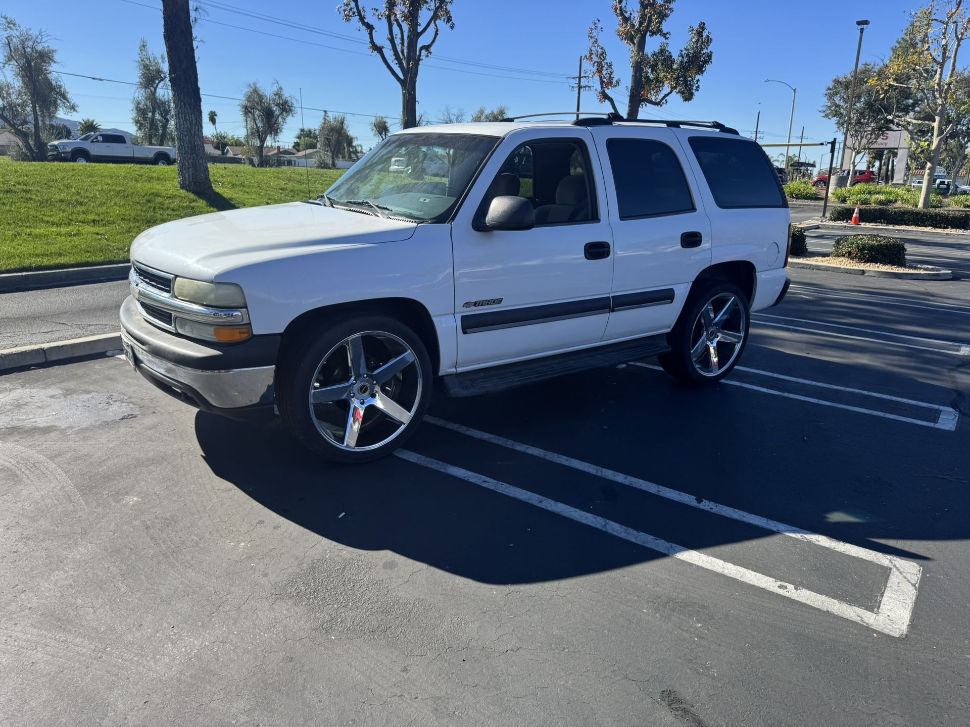 2004 Chevrolet Tahoe for Sale in Hemet, CA - OfferUp
