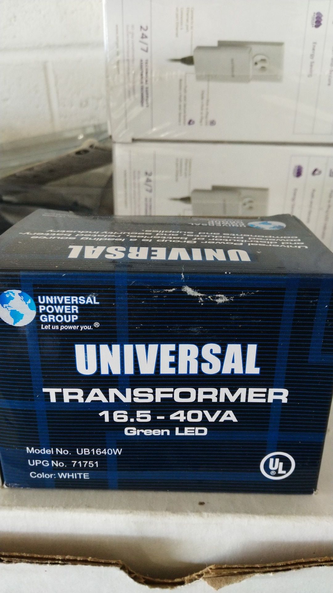 universal transformer 16.5 vac 40va for Sale in Kissimmee, FL - OfferUp