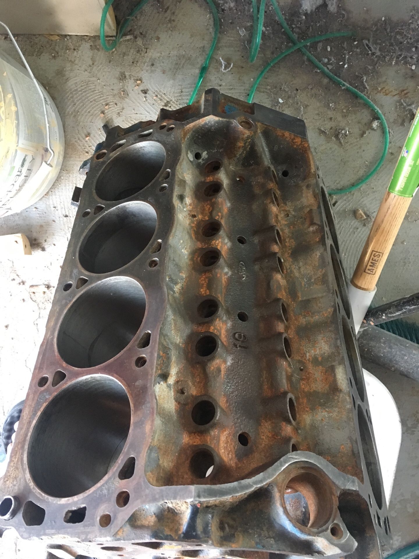 302 ford block for Sale in Las Vegas, NV - OfferUp