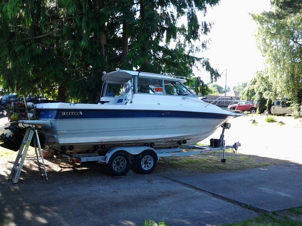1989 Bayliner hardtop 24 foot offshore trophy with new 350 Chevy for ...