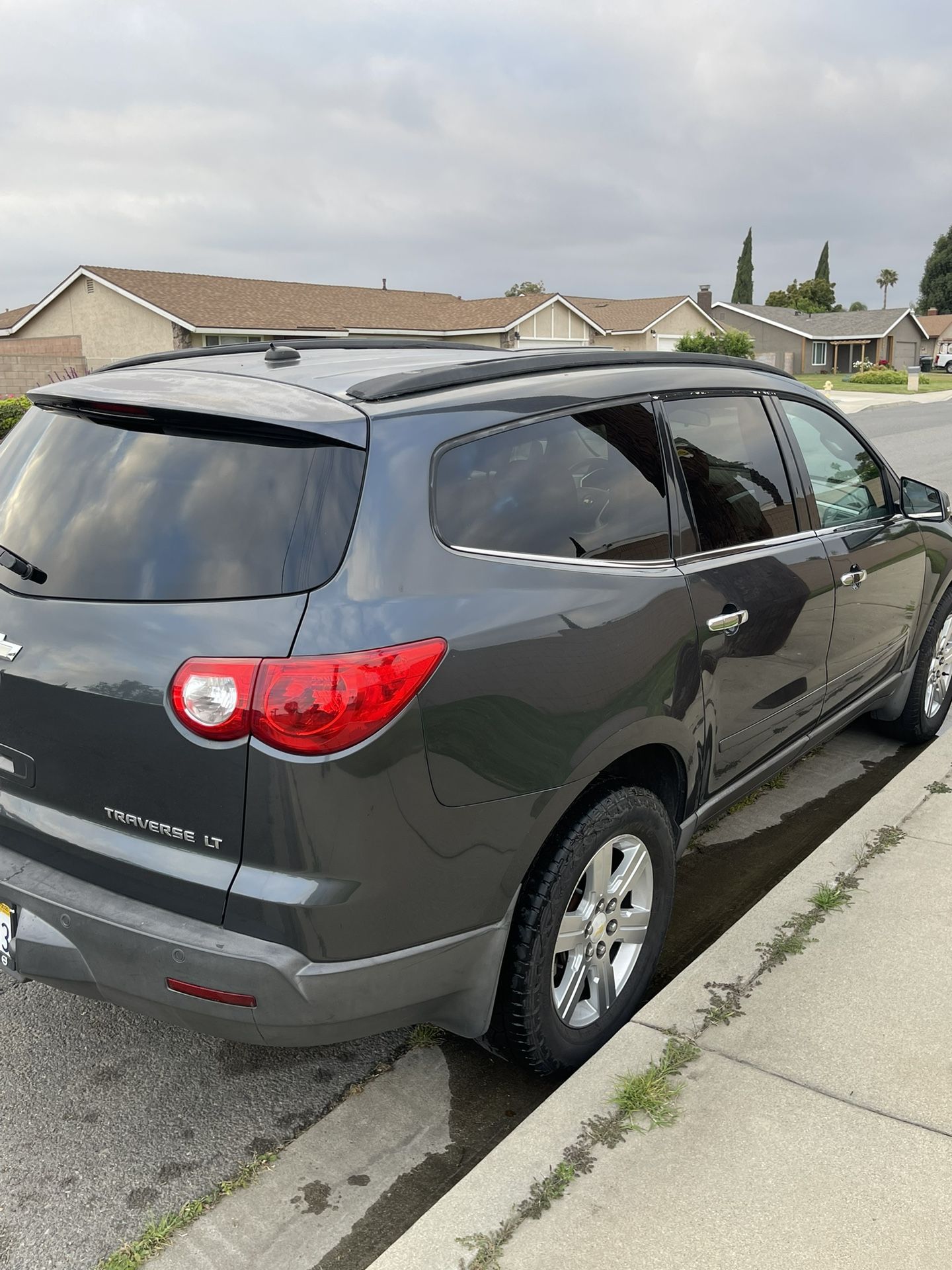 2011 Chevrolet Traverse for Sale in Ontario, CA - OfferUp