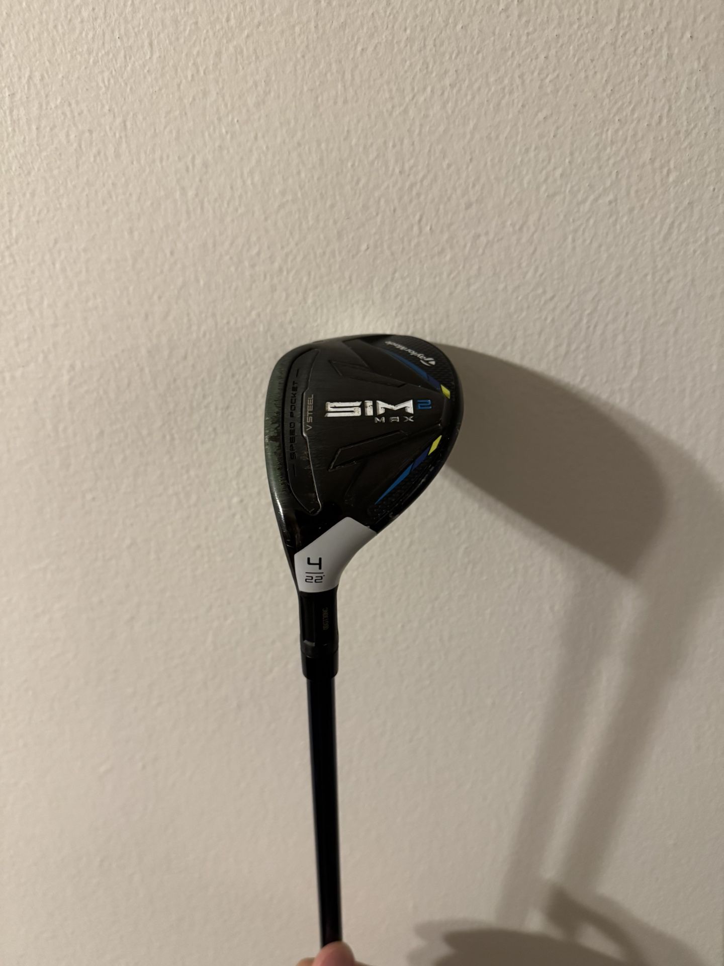 Left Handed TaylorMade SIM2 MAX 22* 4 Hybrid - Ventus Blue 6 - Regular for Sale in Torrance, CA ...
