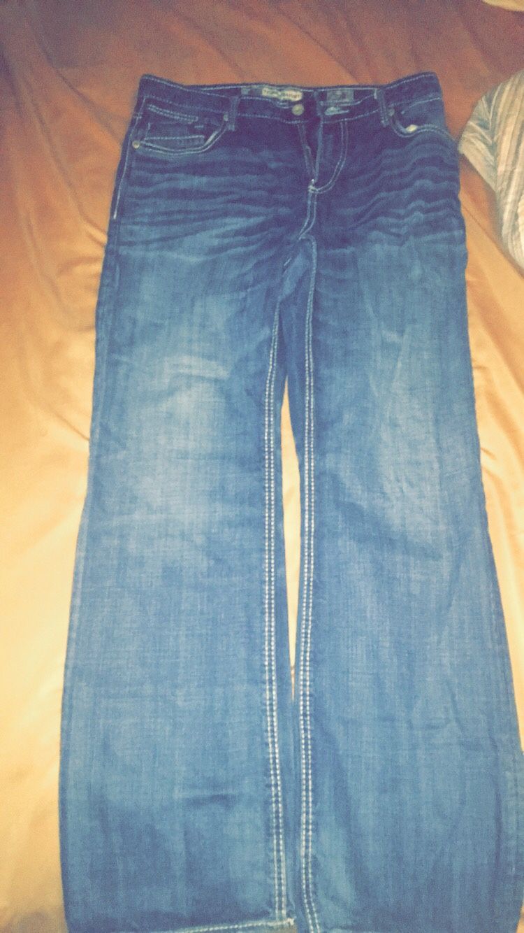 BKE Size 32R (Taylor Straight) for Sale in Bonney Lake, WA - OfferUp