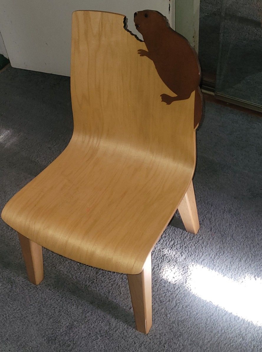 Beaver Chair for Sale in Livingston, NJ - OfferUp