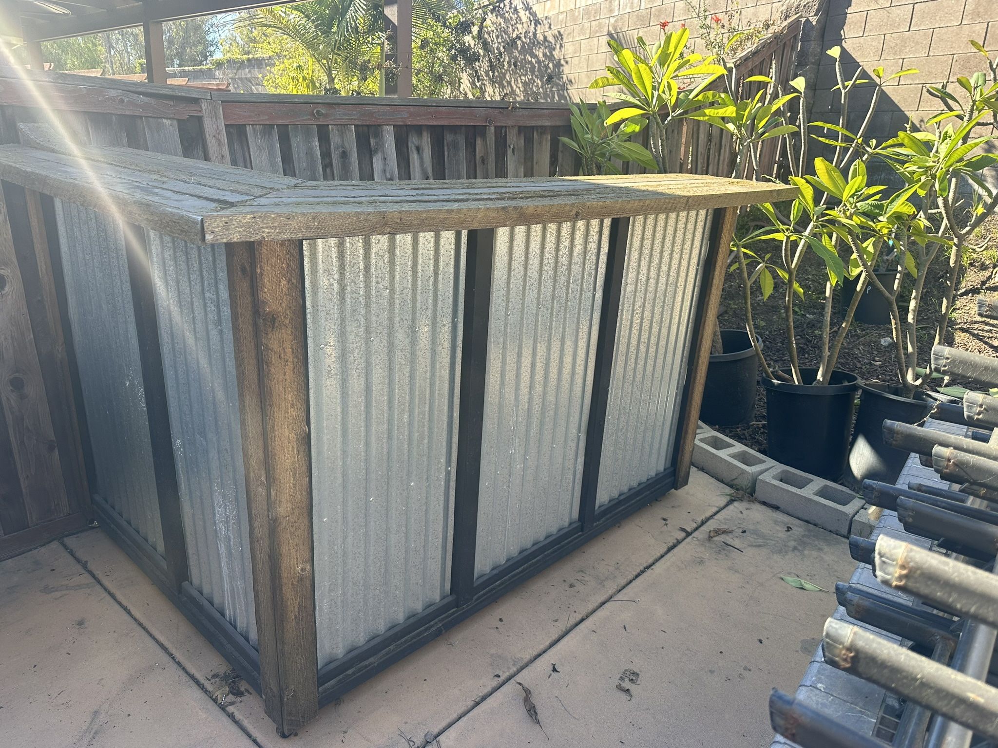 Rustic Outdoor Patio Bar for Sale in Escondido, CA - OfferUp