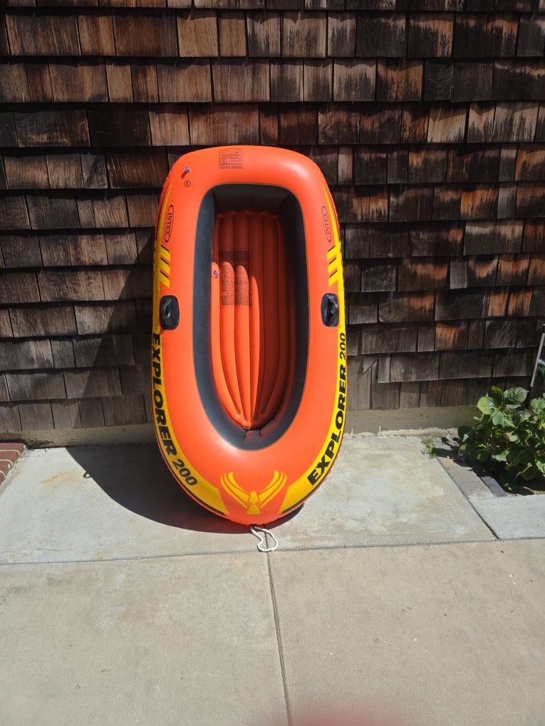 Intex Explorer 200 Inflatable 2 Person Boat for Sale in Huntington ...