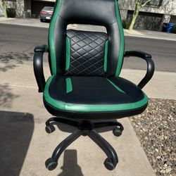 True Innovation BTS Quilted Task Chair for Sale in Phoenix AZ OfferUp