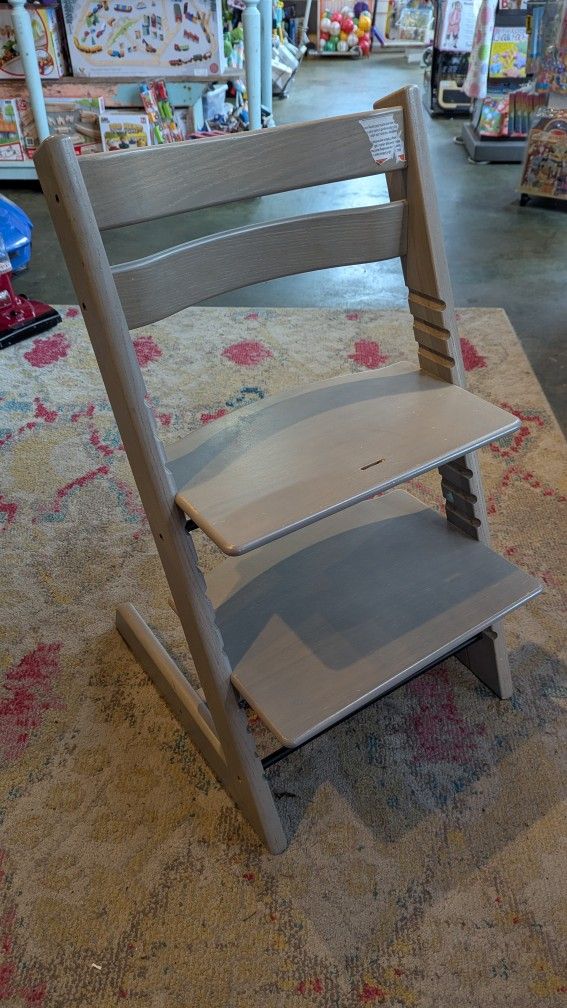 Stokke Tripp Trapp Highchair High Chair Grey Gray for Sale in Seattle ...