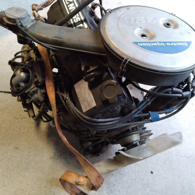 1987 Nissan Z24 Engine