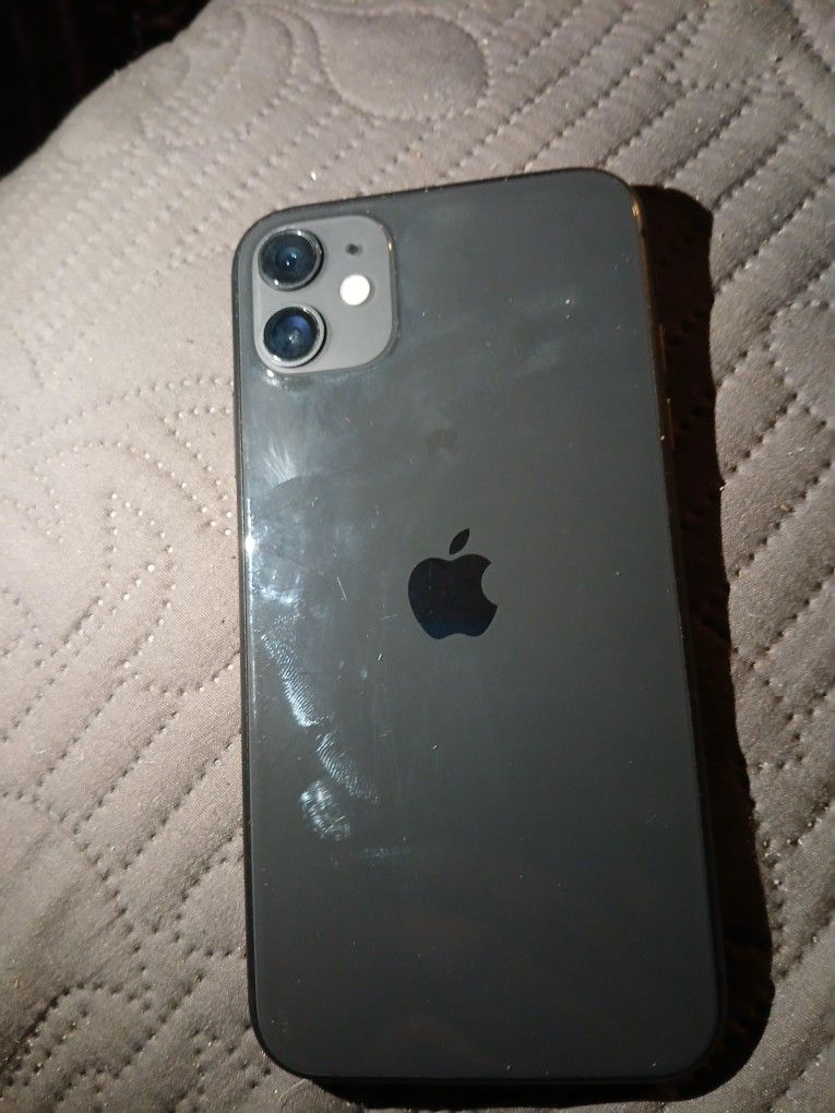 Iphone11 $145. iPhone 12 170 for Sale in Rancho Cucamonga, CA - OfferUp
