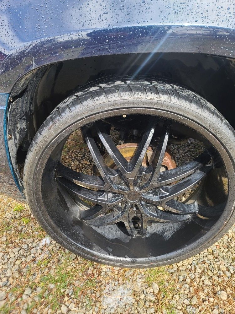 28 Inch Wheels for Sale in Castalia, NC - OfferUp
