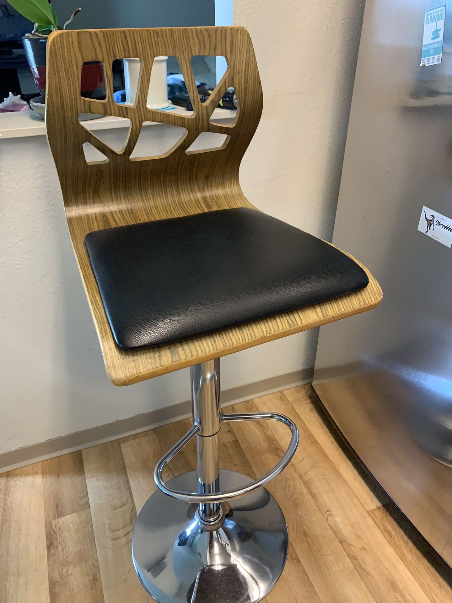 Modern Bar Stools for Sale in Everett, WA - OfferUp