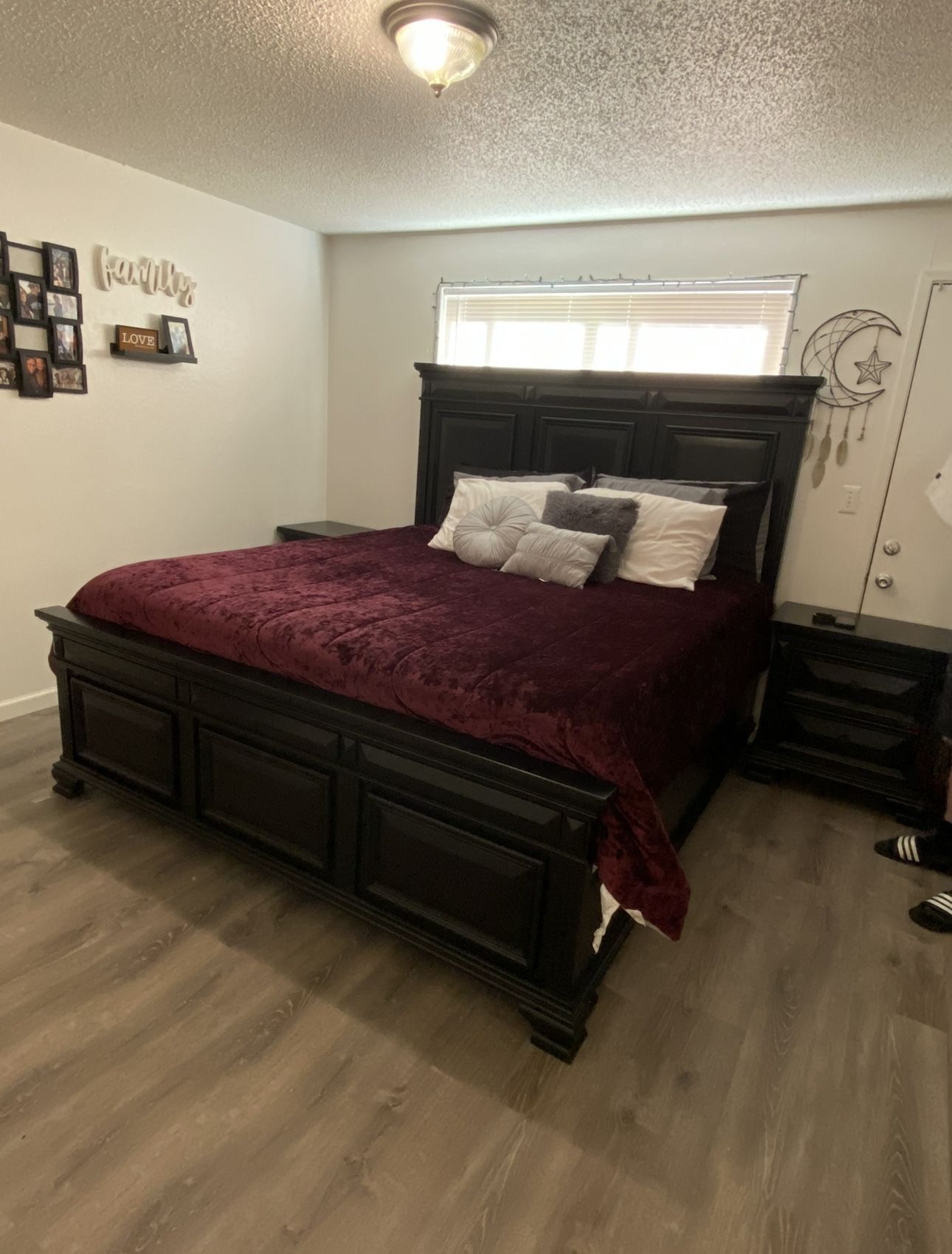 King Size Bed Frame/Matching Night Stands for Sale in Ellensburg, WA ...