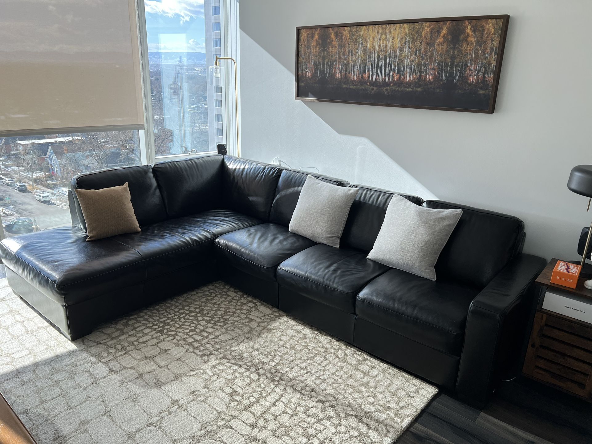 Italsofa by Natuzzi - Leather Sectional for Sale in Denver, CO - OfferUp