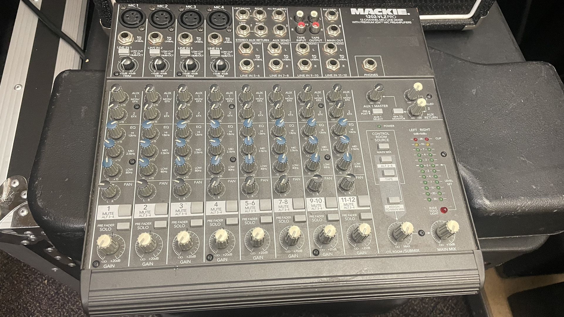 Mackie 1202 VLZ PRO Mixer for Sale in Irvine, CA - OfferUp