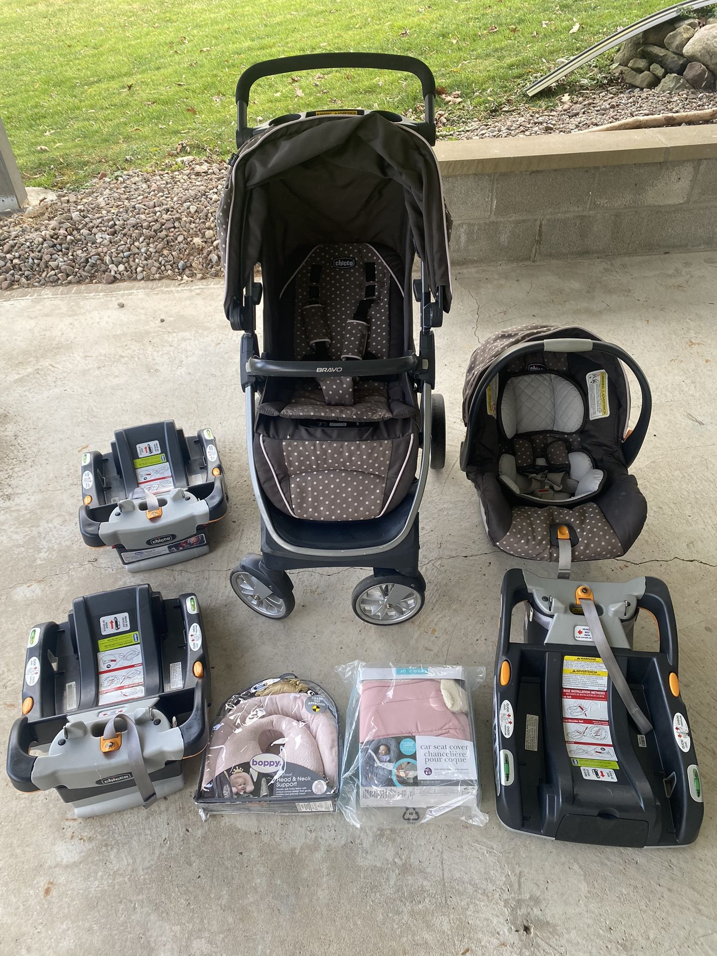 Chicco Keyfit 30 Car Seat, Base, Stroller, Extra Bases & Accessories ...