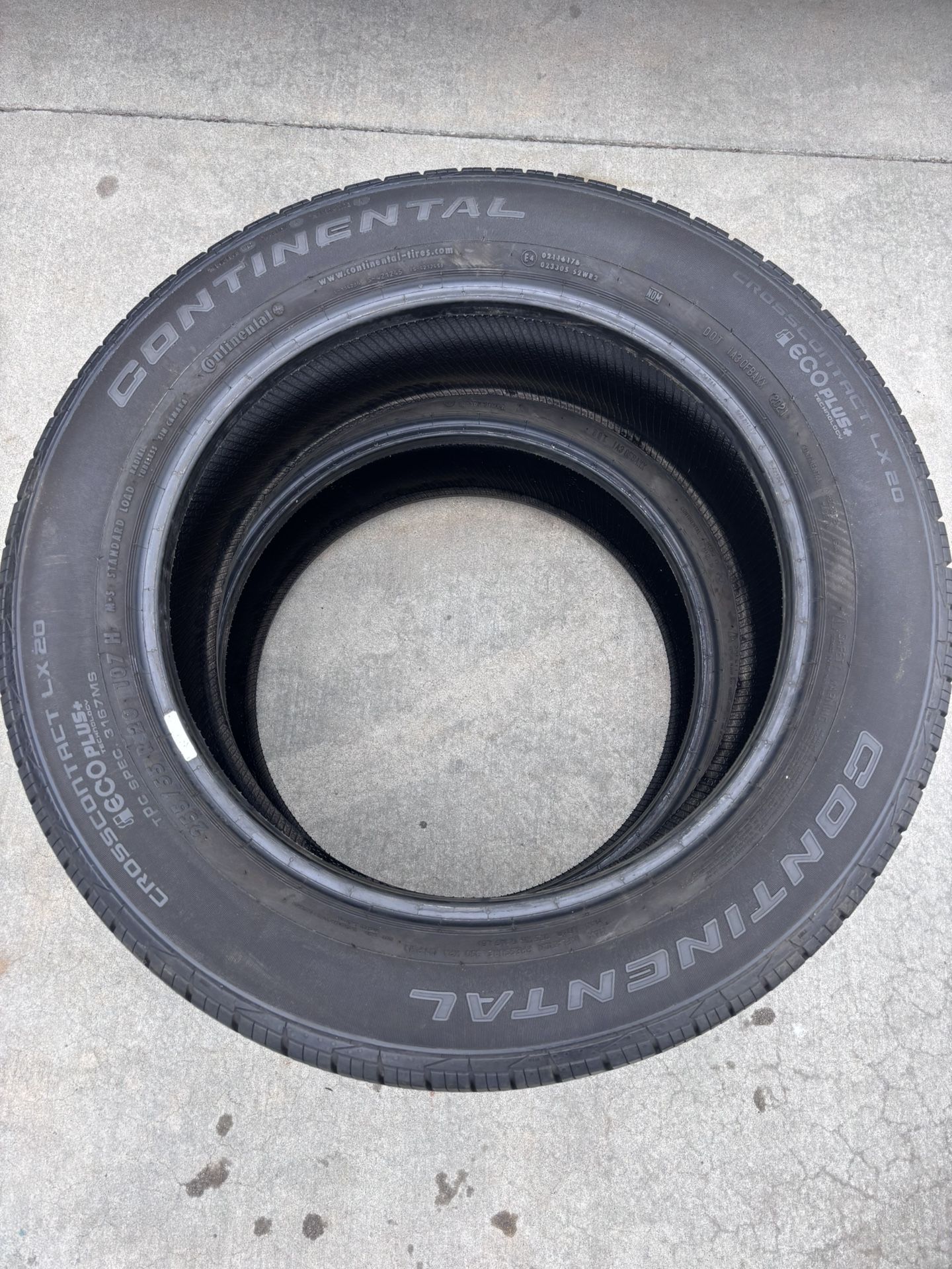 Tires 255/55/20 for Sale in Glmn Hot Spgs, CA - OfferUp