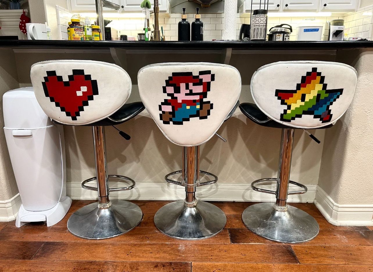 Cute Mario Bar Stools for Sale in Irvine, CA - OfferUp