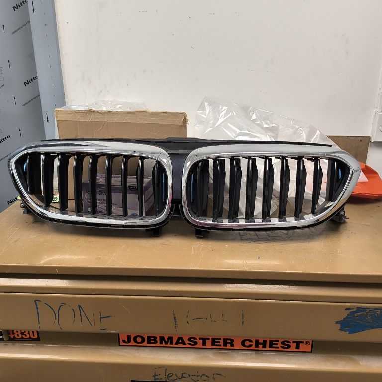 2018 530 G30 Grill Oem for Sale in Bronx, NY - OfferUp