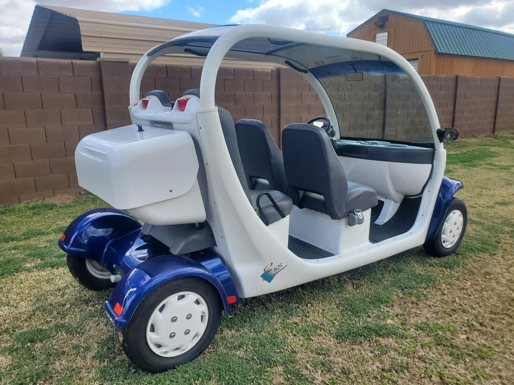 2000 GEM Car E825 4 seat golf cart electric vehicle EV for Sale in ...