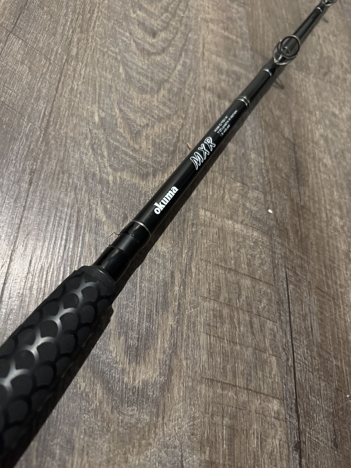 Okuma Salt Water MXR Fishing Rod. Like New. 7’15-40 for Sale in ...