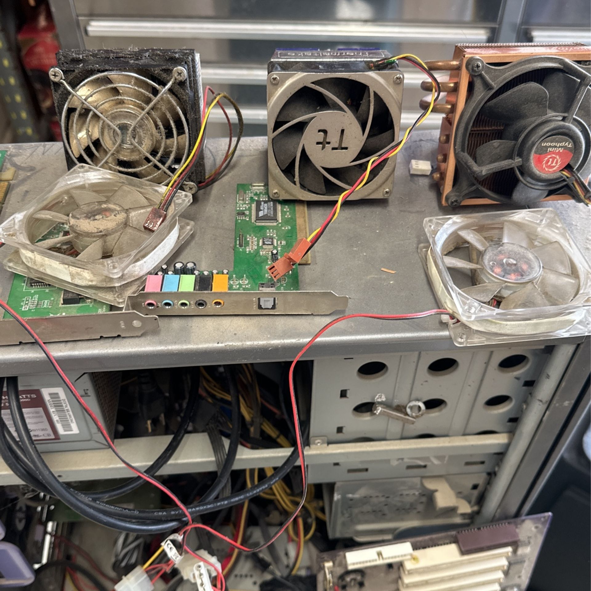 Assorted Tower Computer Parts for Sale in Lemon Grove, CA - OfferUp