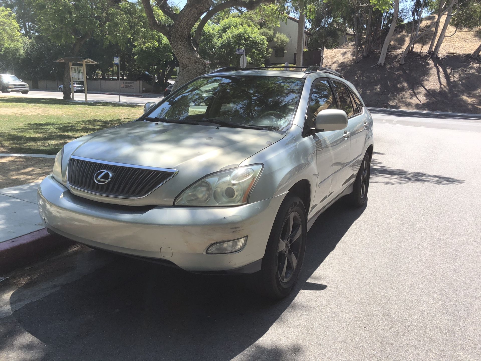 2005 Lexus Rx 330 for Sale in Pasadena, CA - OfferUp